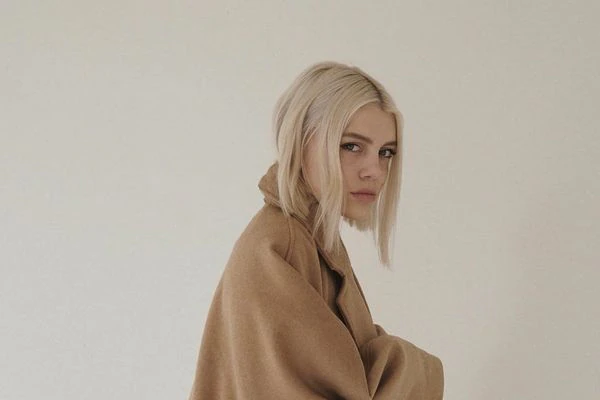 Gigi Vives | Modelo Curriculum